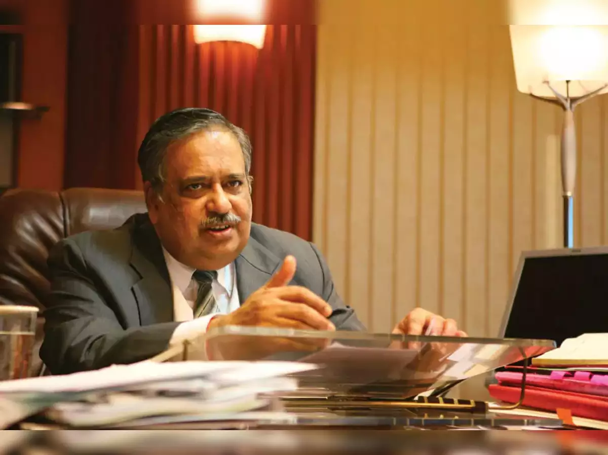 Ex-Sebi Head Damodaran Faces Rs 206-cr Claim Following Breach-of ...