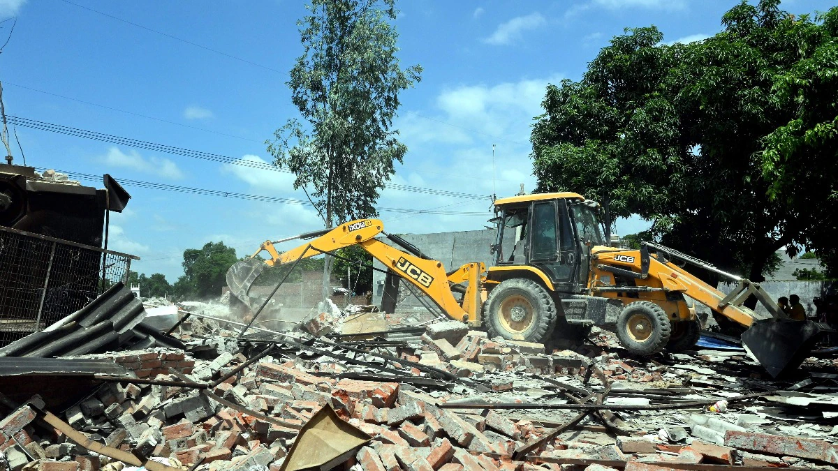 UP Govt's Harsh Hobby Of Bulldozing Questioned By SC!