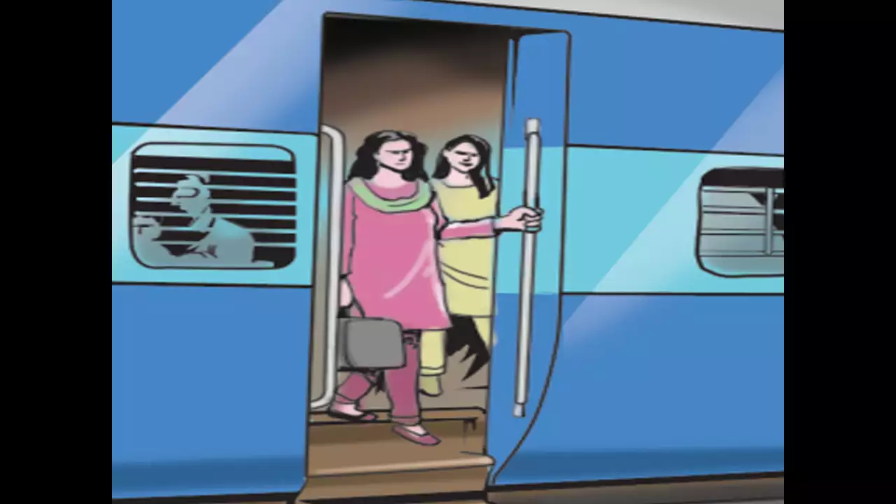Ladies-Only Coach Filled With Men! Are Rules Just For Show?